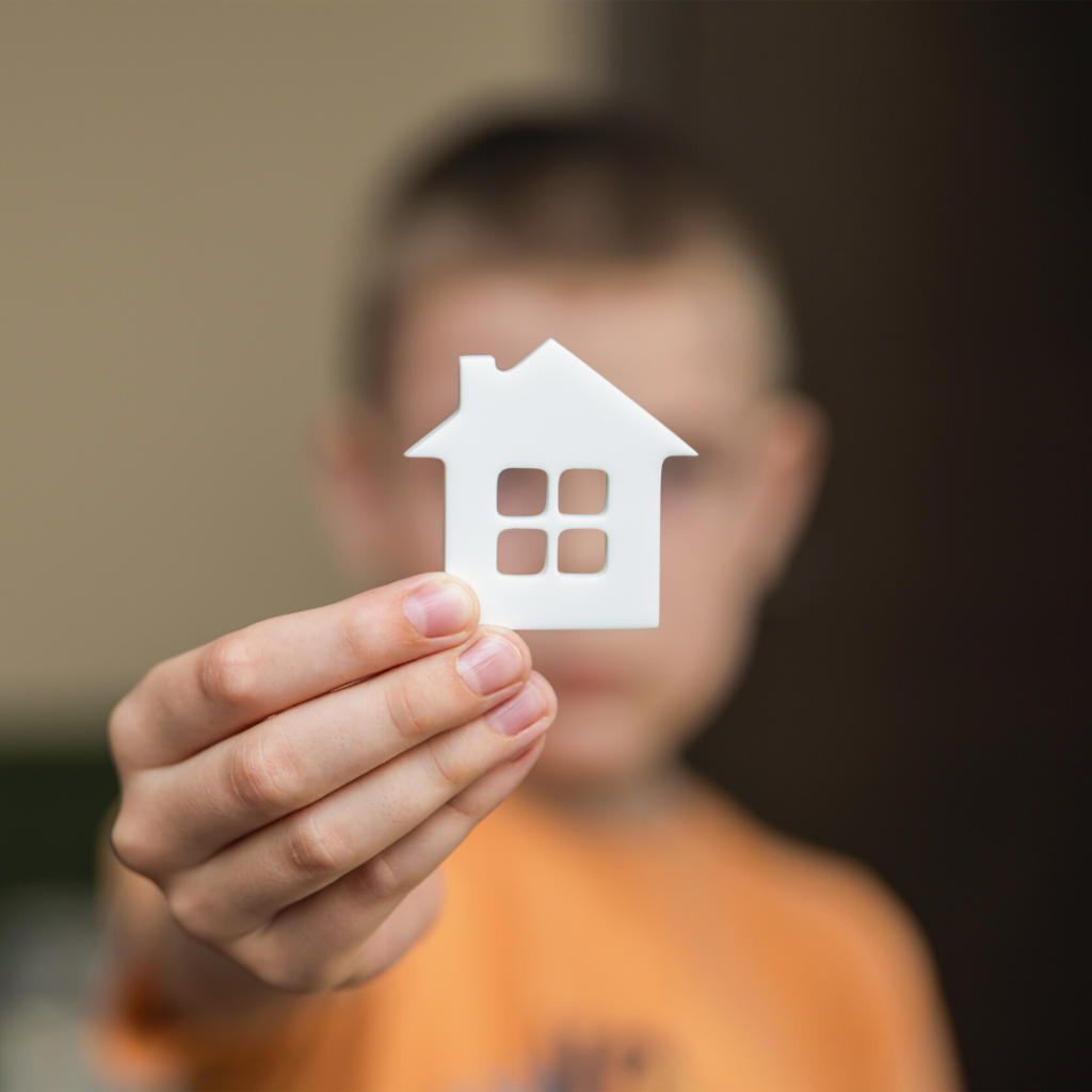 Therapist Corner: Tips for Dual-Household Co-Parents - Kids in the Middle